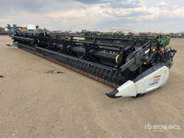 2021 Claas Convio 1230 40 ft Flex Draper Combine Header | Ritchie Bros ...