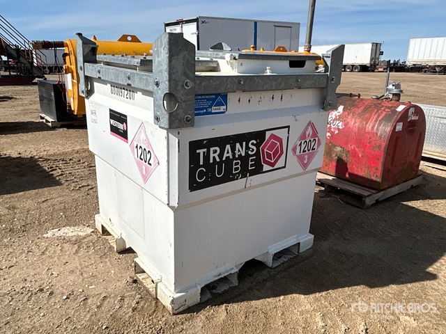 2017 Western 10TCG-GLB 949 L Steel Tank | Ritchie Bros. Auctioneers