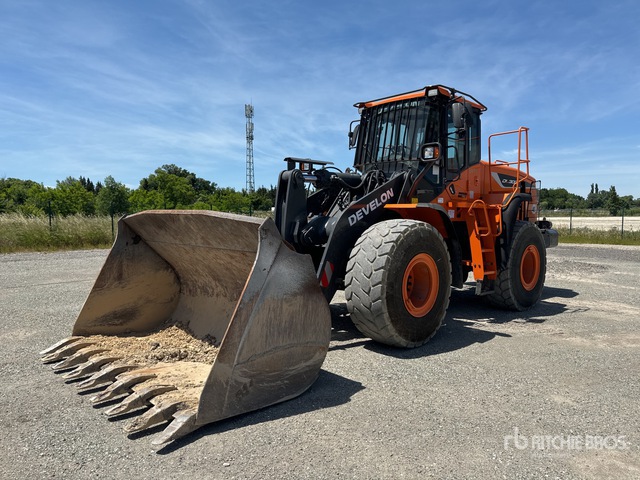2020 Doosan DL300-5K Chargeuse Sur Pneus Wheel Loader | Ritchie Bros ...