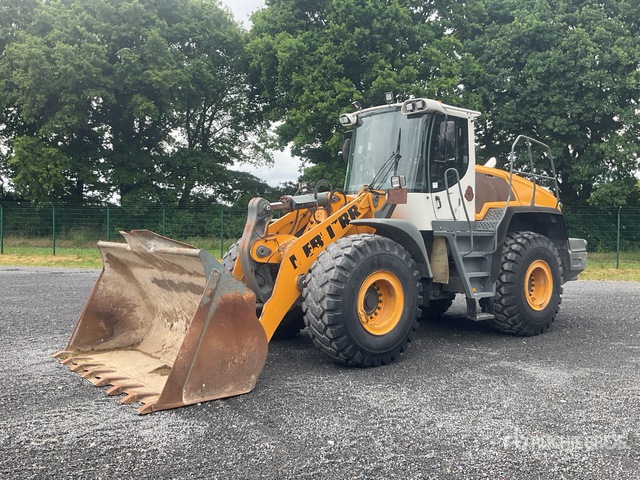 2014 Liebherr L 550 Wheel Loader | Ritchie Bros. Auctioneers