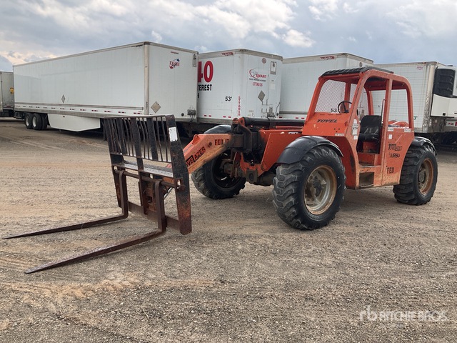 Tovel TL84442 Telehandler | Ritchie Bros. Auctioneers