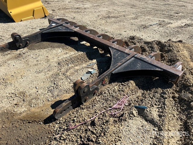 144 in Dozer Rake - Fits Cat D6R | Ritchie Bros. Auctioneers