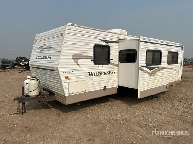 2004 Fleetwood Wilderness 32 ft T/A Travel Trailer | Ritchie Bros ...