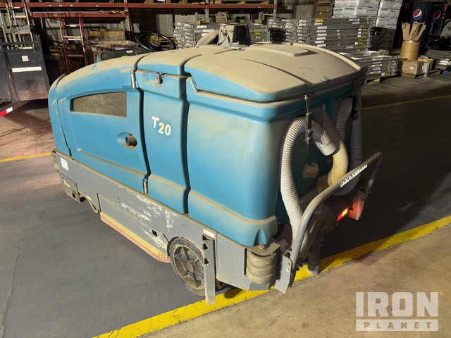 2013 Tennant T20 Ride-On Floor Scrubber in Carmel, Indiana, United ...