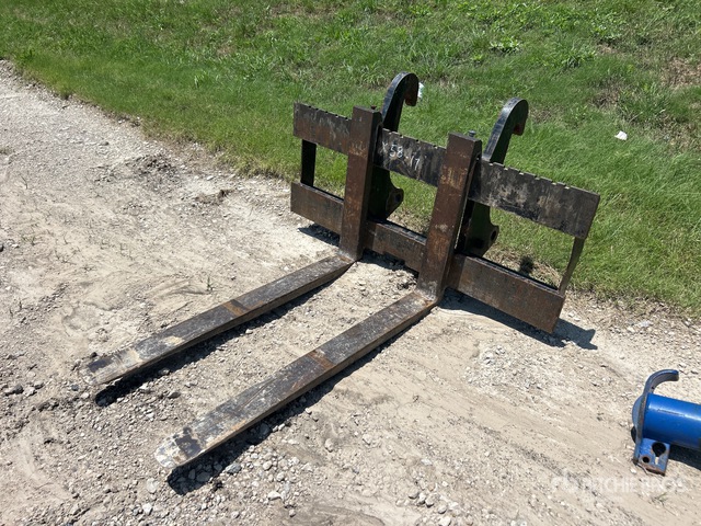 2013 Cat 48" forks 54 in for Cat 430 Backhoe Forks | Ritchie Bros ...