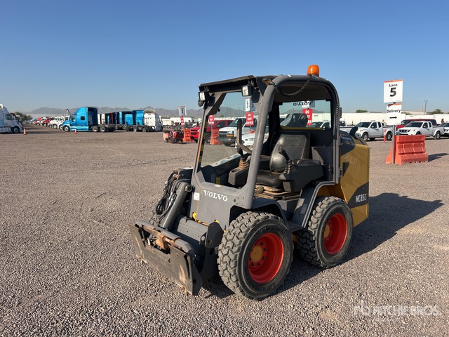 2015 Volvo MC85C Skid Steer Loader | Ritchie Bros. Auctioneers