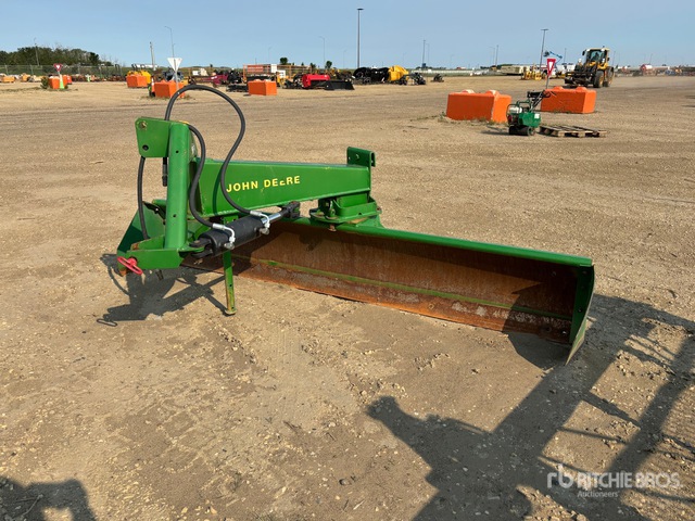 John Deere RB-95 109 in 3-Point Rear Blade Attachment | Ritchie Bros ...