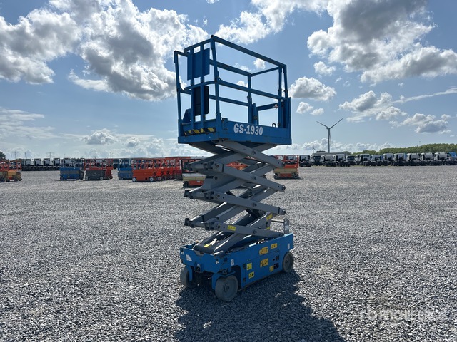 2015 Genie GS-1930 Electric Scissor Lift | Ritchie Bros. Auctioneers