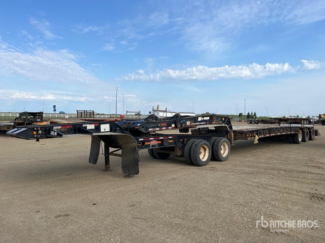 2009 BWS Tri/A Single Drop Lowboy Trailer | Ritchie Bros. Auctioneers