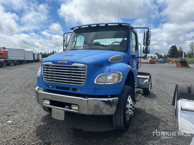 2006 Freightliner M2 106 4x2 S/A Day Cab Truck Tractor (Inoperable ...