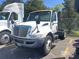2003 International 4300 4x2 S/A Day Cab Truck Tractor in Jacksonville ...