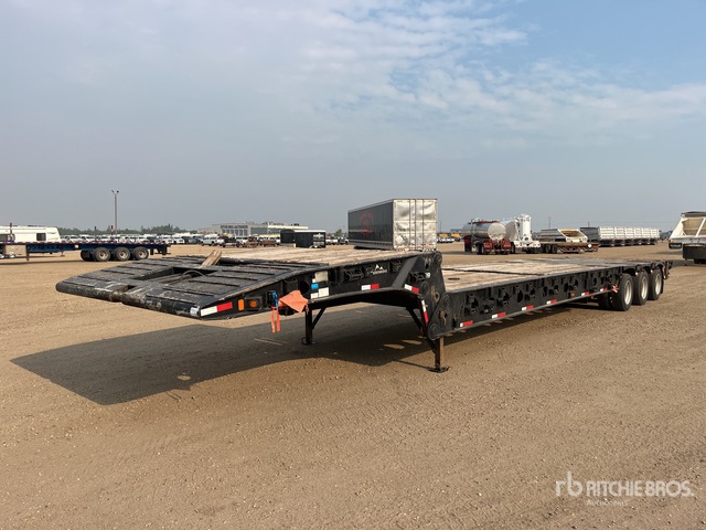 2023 Doepker 53 ft Tri/A Folding Neck Trailer | Ritchie Bros. Auctioneers