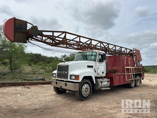 2001 Taylor SD750S on 1996 Mack CH613 6x4 Swabbing Unit Swab Rig in ...