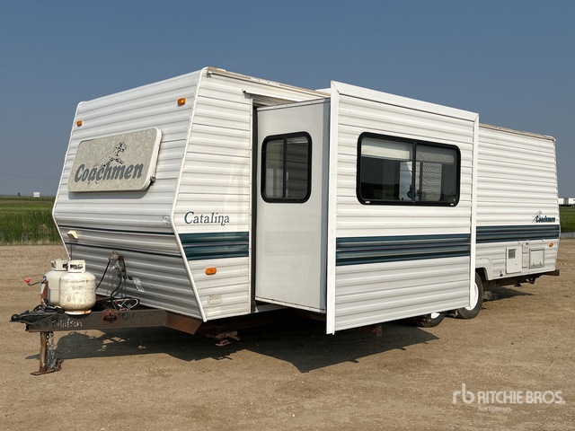 1995 Coachman Catalina 269FL 26 ft T/A Travel Trailer | Ritchie Bros ...