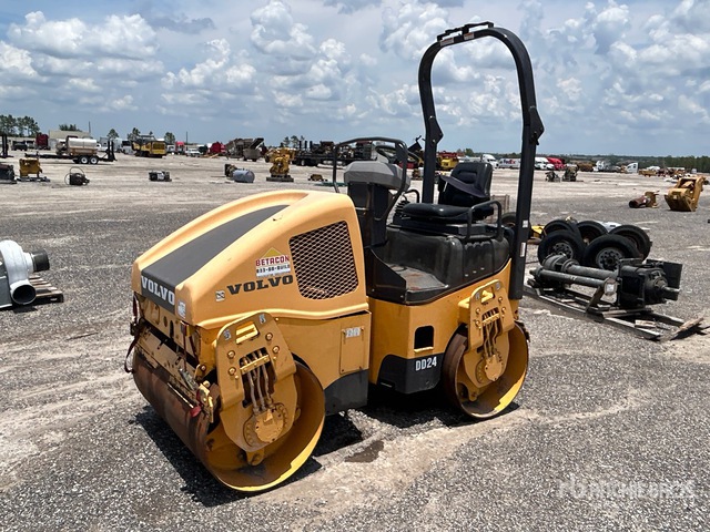 2012 Volvo DD24 Double Drum Roller (Inoperable) | Ritchie Bros. Auctioneers