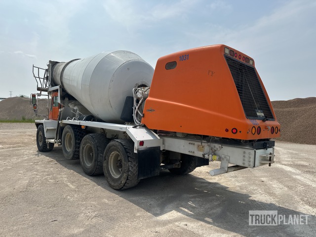 2010 Oshkosh S-2106L 8x6 Front Discharge Mixer Truck in Owensboro ...