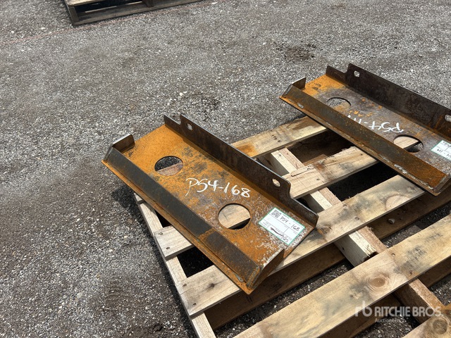 2025 Kit Containers MSS 25 in Skid Steer Attachment Mounting Plate (Unused) | Ritchie Bros ...