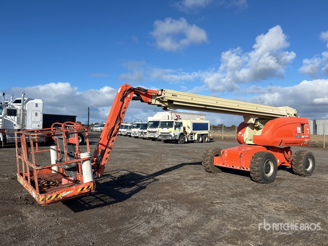 2000 JLG 660SJ 4WD Diesel Telescopic Boom Lift | Ritchie Bros. Auctioneers