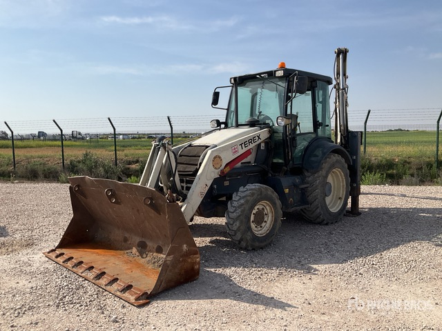 2006 Terex 820 4x4 Backhoe Loader | Ritchie Bros. Auctioneers