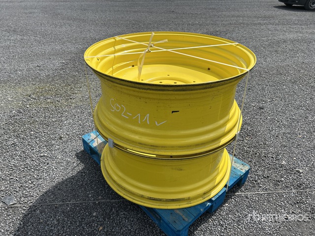 John Deere Used John Deere front wheel rim set 15x38 ( 2pcs) Wheels ...