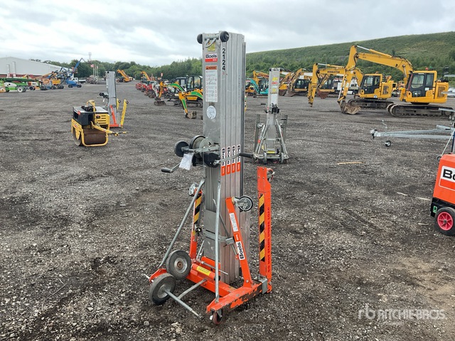 2018 Sumner 2124 Material Hoist | Ritchie Bros. Auctioneers
