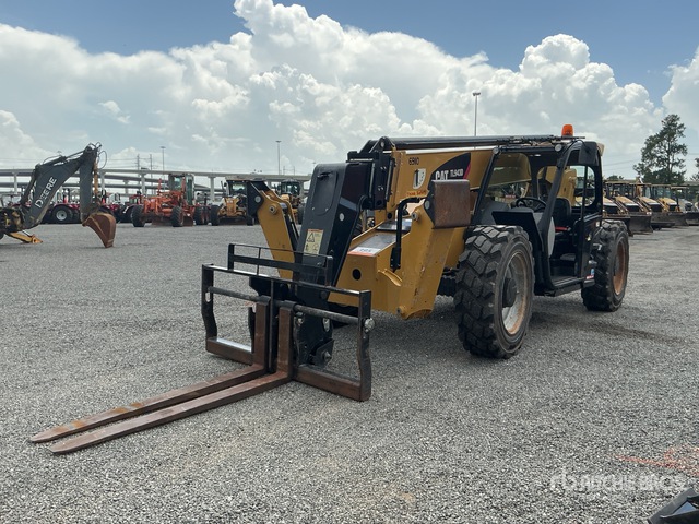 2019 Cat TL943D Telehandler | Ritchie Bros. Auctioneers