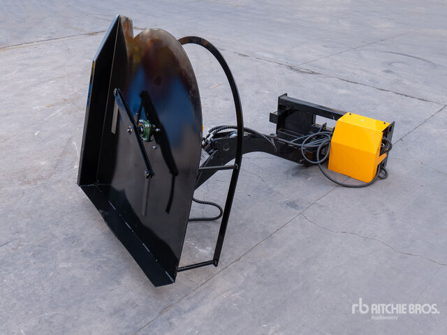 2025 GIYI GY-ECA63 54 in Articulating Skid Steer Brush Cutter (Unused ...