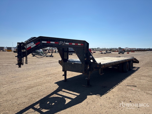 2011 25 ft T/A Gooseneck Equipment Trailer | Ritchie Bros. Auctioneers