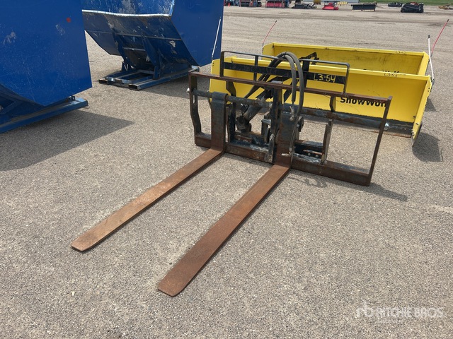 72 in Telehandler Tilting Forks | Ritchie Bros. Auctioneers