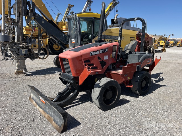 2020 Ditch Witch RT80 4x4 Trencher w/MT16 MicroTrencher | Ritchie Bros ...