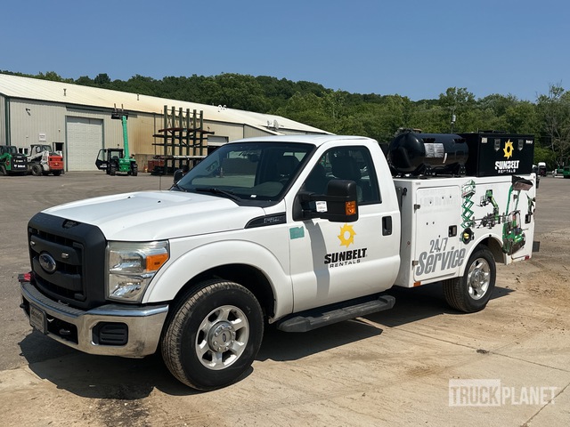 2015 Ford F-250 XL 4x2 Service Truck in Fairmont, West Virginia, United ...