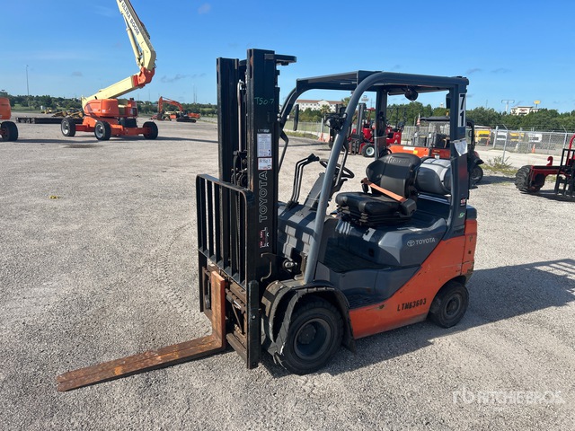 2022 Toyota 50-8FGU15 2800 lb Pneumatic Tire Forklift | Ritchie Bros. Auctioneers