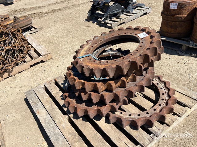 Quantity of (4) Sprocket | Ritchie Bros. Auctioneers