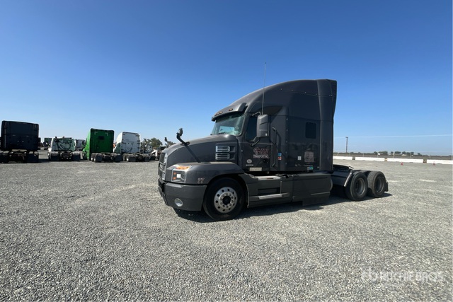 VIN: 1M1AN4GY0PM031700 | Mack Anthem 2023 2023 Mack Anthem 6x4 T/A ...