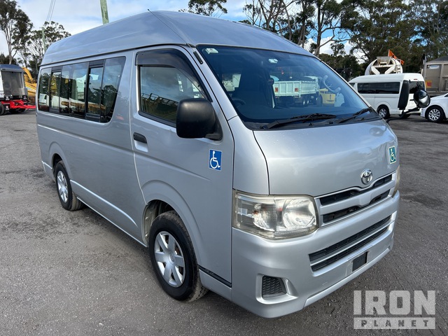 2020 Toyota Hiace Welcab AWD 7 Passenger Van | Ritchie Bros. Auctioneers