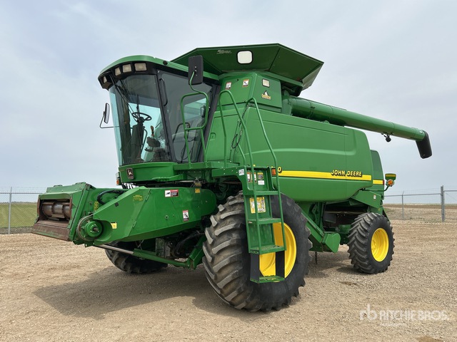 2000 John Deere 9650 Combine Harvester | Ritchie Bros. Auctioneers