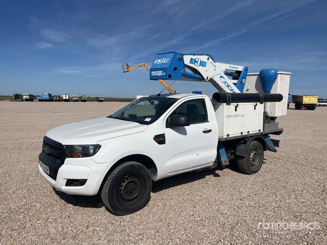 Socage SO0030 on 2017 Ford Ranger 4x4 Bucket Truck (Inoperable ...