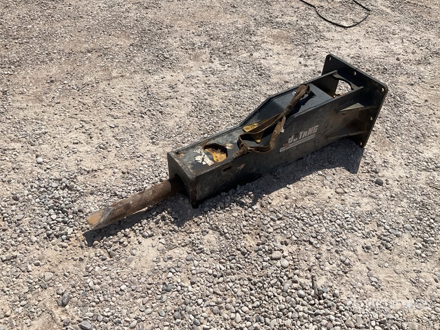 Mustang Hydraulic Breaker | Ritchie Bros. Auctioneers