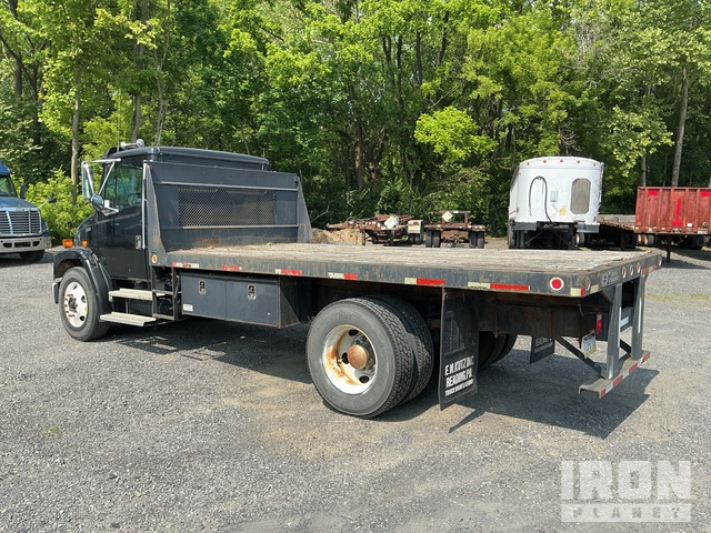 2003 Freightliner FL60 4x2 Flatbed Truck in Northampton, Pennsylvania ...