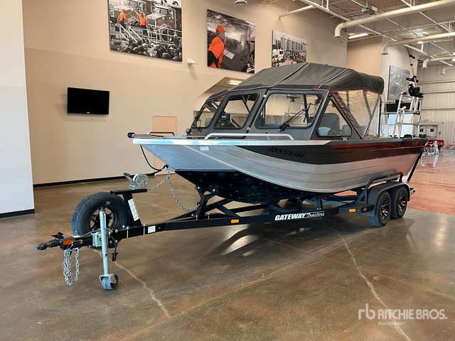 2014 Custom Weld Cobra 22 ft Jet Boat | Ritchie Bros. Auctioneers