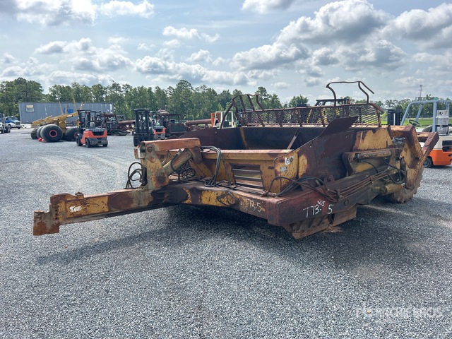 1999 Reynolds 17C 4 Tire Hydraulic Pull Scraper | Ritchie Bros. Auctioneers