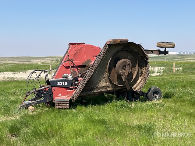Bush Hog 3715 15 ft Batwing Brush Cutter | Ritchie Bros. Auctioneers