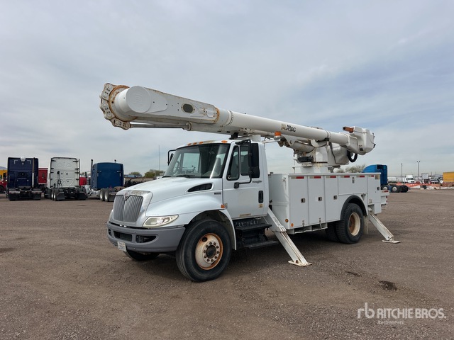 Altec AM55 55 ft on 2012 International 4300 4x2 Bucket Truck | Ritchie Bros. Auctioneers