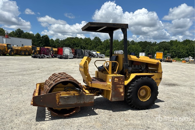 Champion 540P Padfoot Drum Compactor | Ritchie Bros. Auctioneers