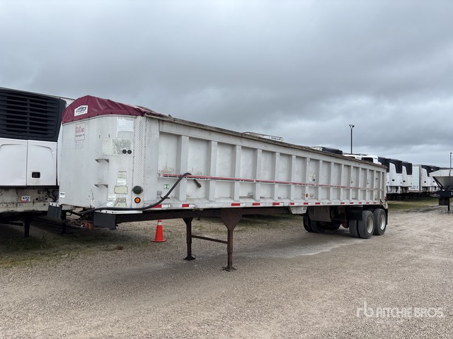 1991 Travis 39 ft T/A End Dump Trailer | Ritchie Bros. Auctioneers