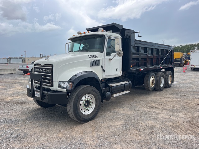 2011 Mack GU713 8x4 8x4 Tipper Truck | Ritchie Bros. Auctioneers