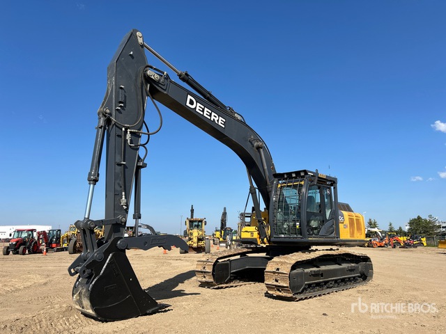 2015 John Deere 290G LC Tracked Excavator | Ritchie Bros. Auctioneers
