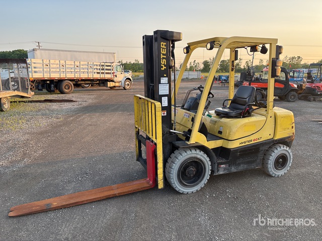 2018 Hyster H60XT 5450 lb Pneumatic Tire Forklift | Ritchie Bros ...