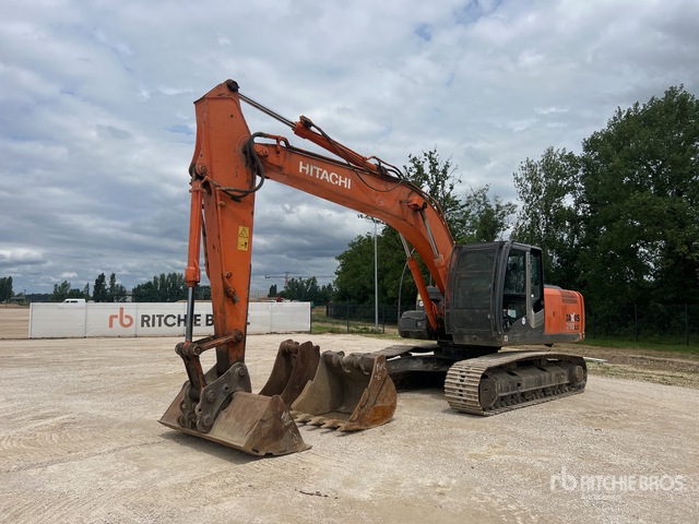 2007 Hitachi ZX210LC-3 Pelle Sur Chenilles Tracked Excavator | Ritchie Bros. Auctioneers