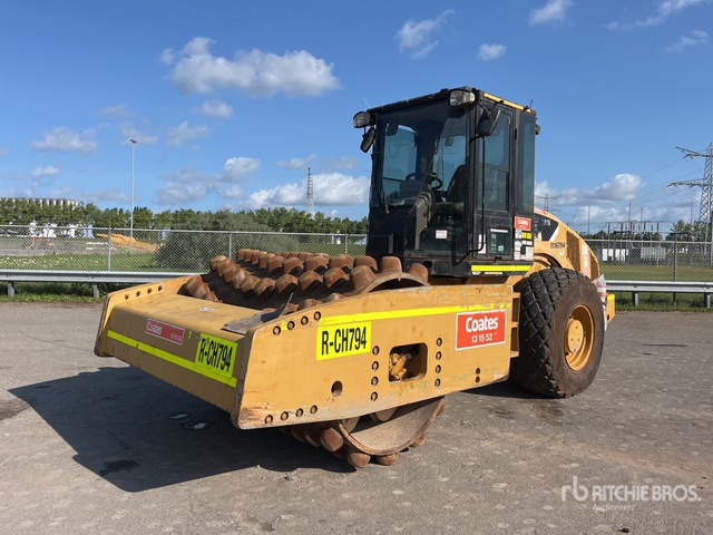 2012 Cat CP76 Padfoot Drum Compactor | Ritchie Bros. Auctioneers